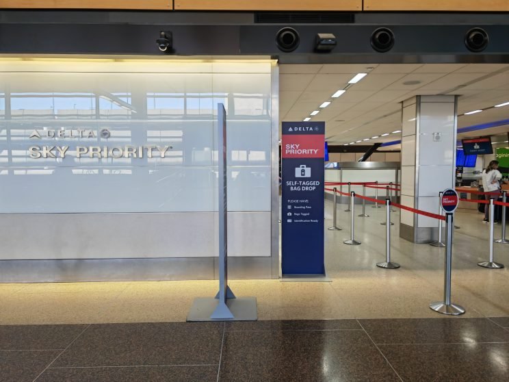 Lost In Seattle: Delta One Suites A330Neo - Wander Up Front