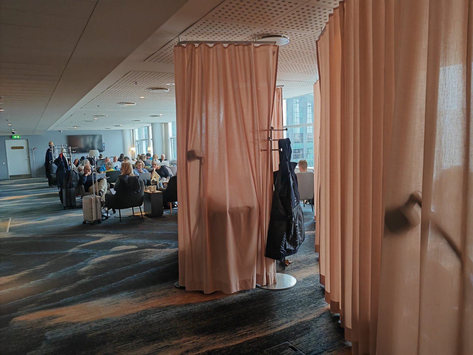 New Beginnings: SAS Lounge Copenhagen (CPH) Review - Wander Up Front