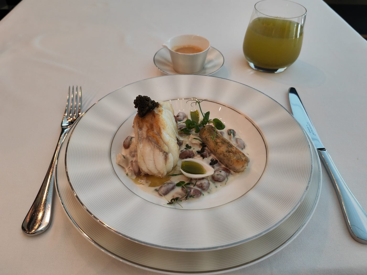 Etihad First Class Lounge Abu Dhabi: A Luxurious Oasis In Terminal A ...