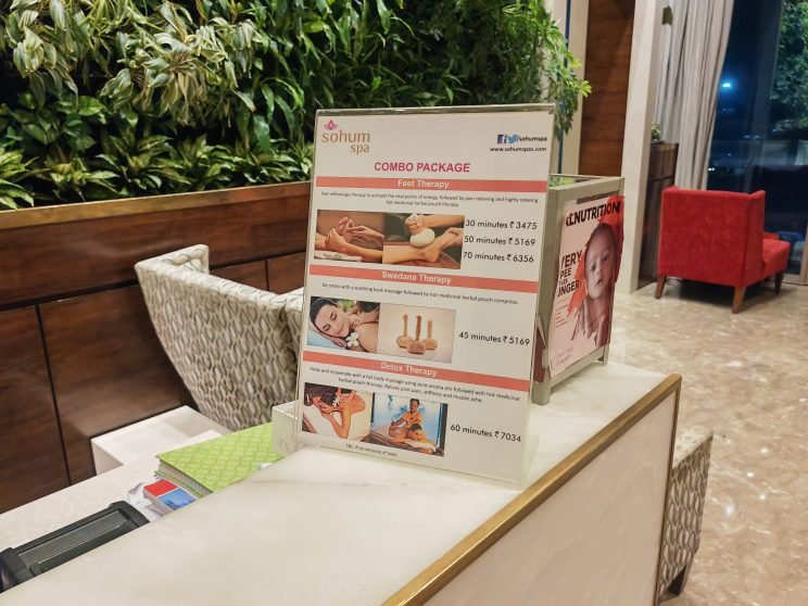 Foodie Heaven: Adani Business Lounge Mumbai International - Wander Up Front