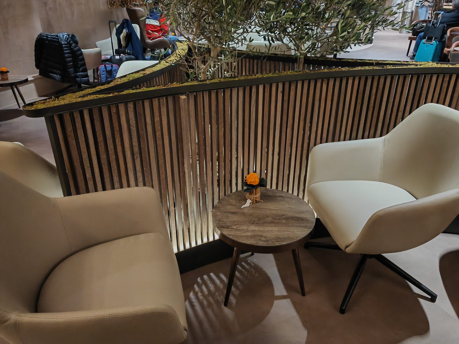 Review: Scanderbeg VIP Lounge Tirana - Wander Up Front